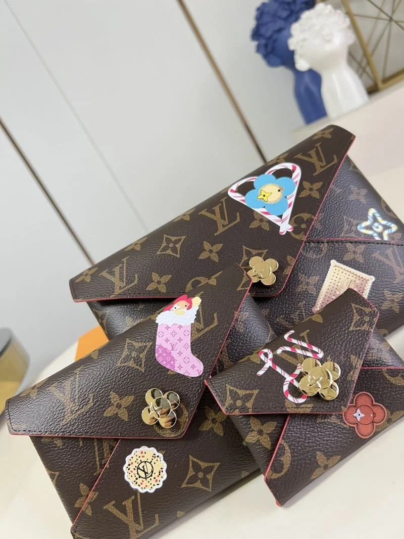 Original Louis Vuitton Clutch Bags