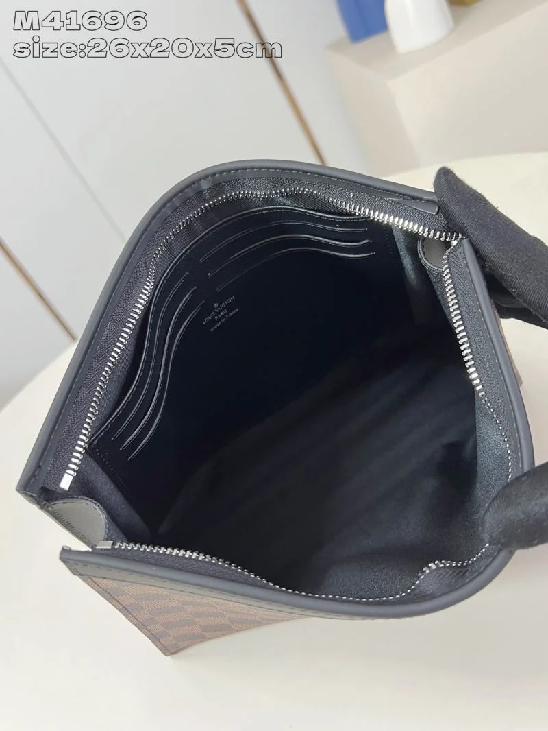 Factory-made Louis Vuitton Clutch Bags
