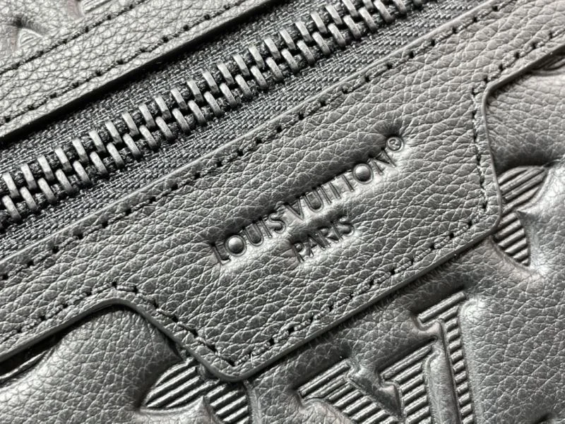 Factory-made Louis Vuitton Clutch Bags