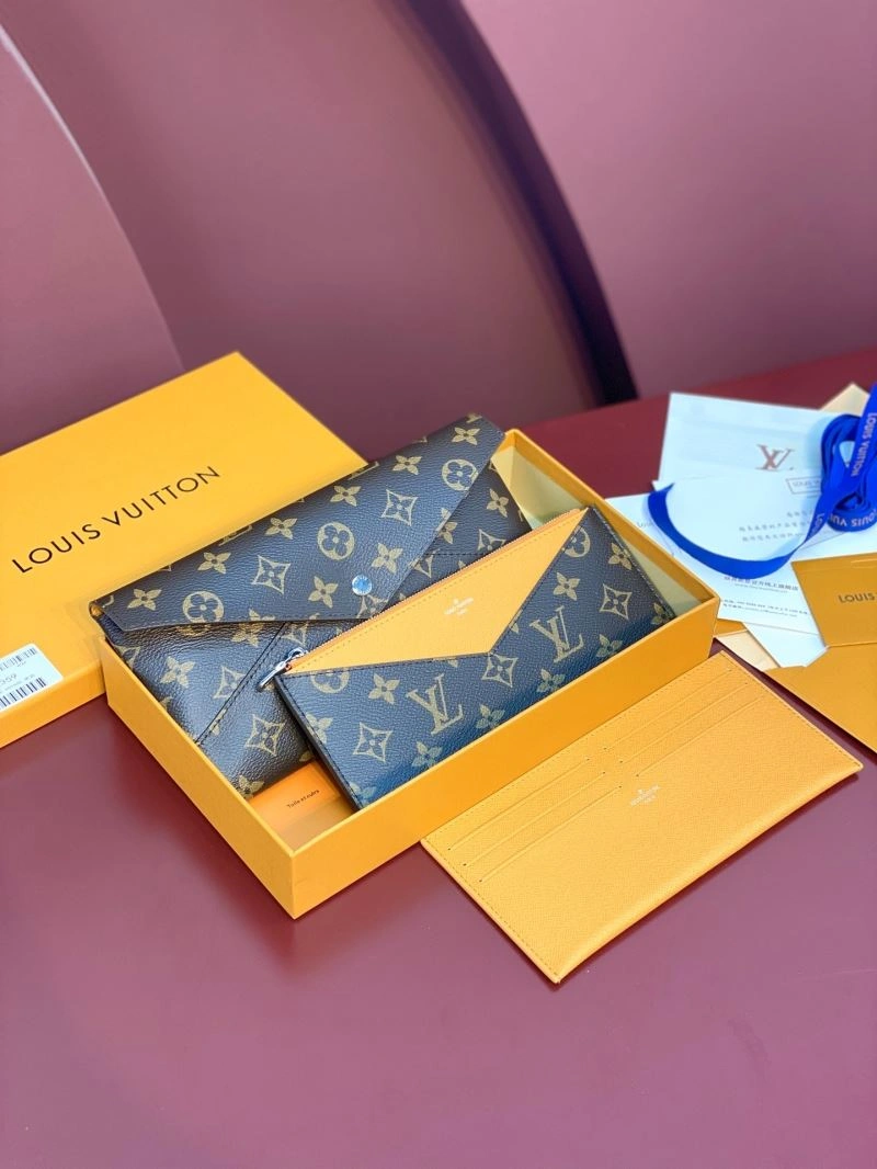 Louis Vuitton Clutch Bags