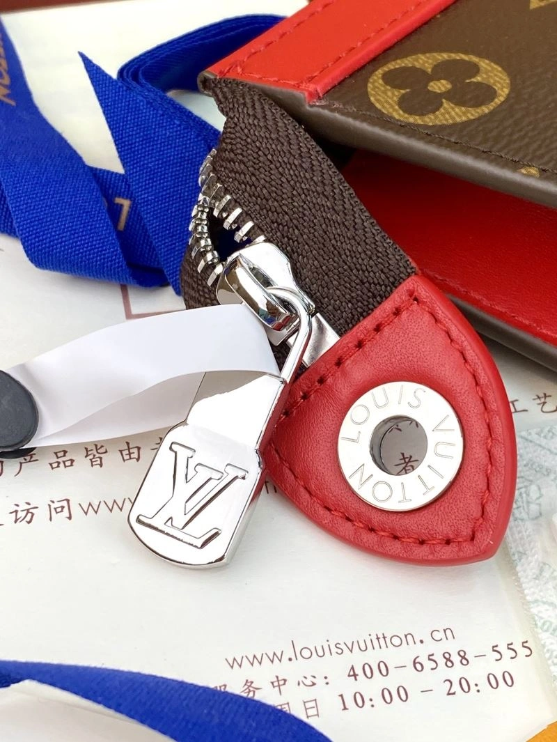 Discounted Louis Vuitton Clutch Bags