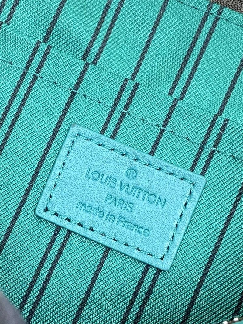 Bargain Louis Vuitton Clutch Bags