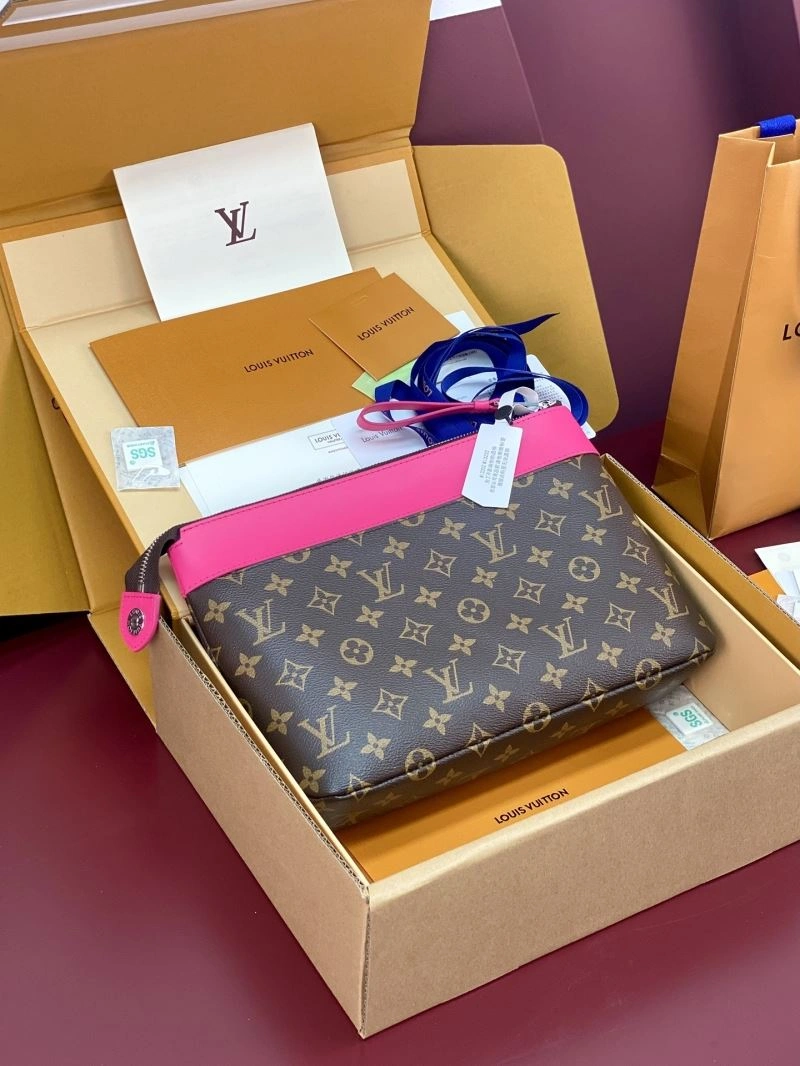 Inexpensive Louis Vuitton Clutch Bags