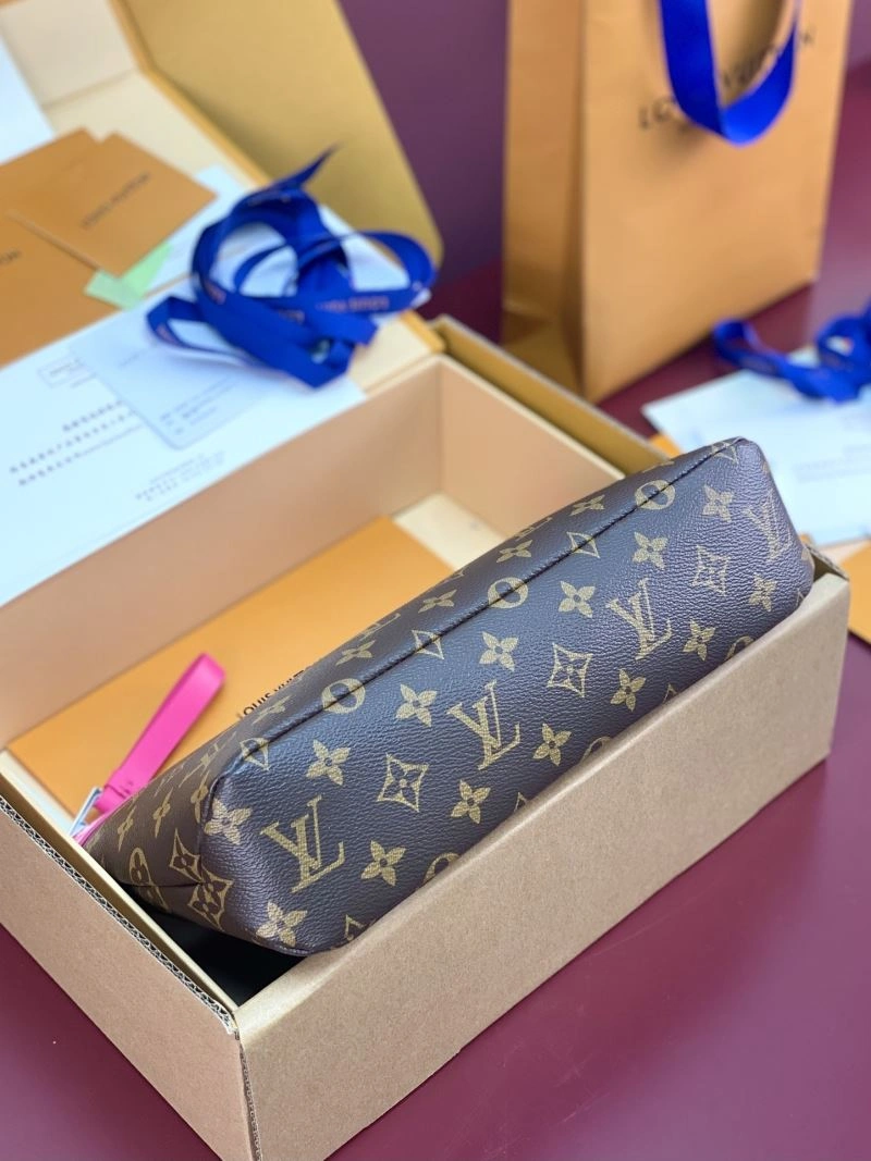 Inexpensive Louis Vuitton Clutch Bags