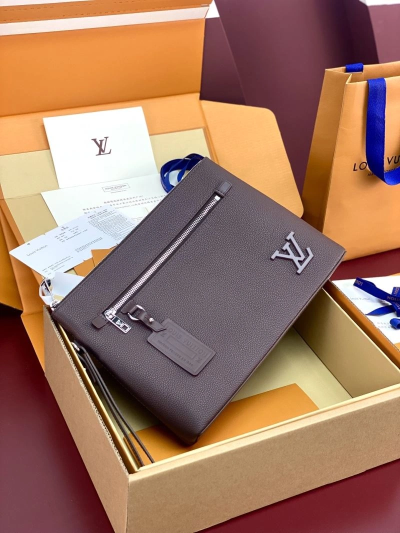Top mirror Louis Vuitton Clutch Bags