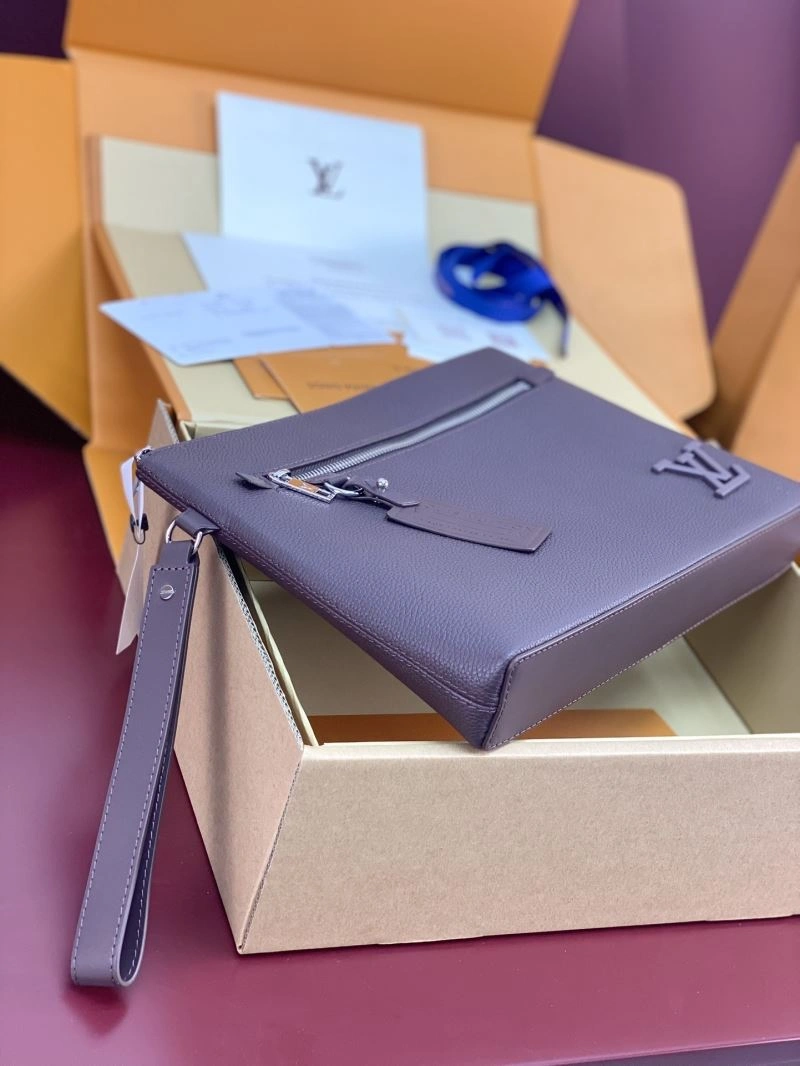 Top mirror Louis Vuitton Clutch Bags
