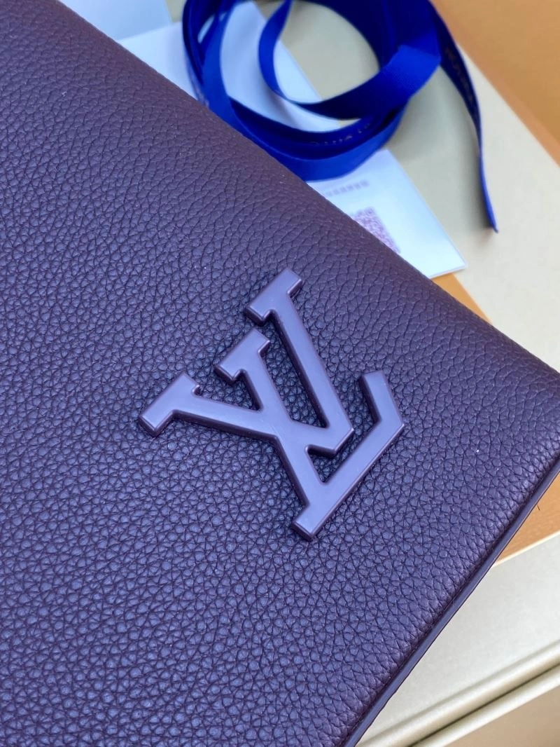 Top mirror Louis Vuitton Clutch Bags
