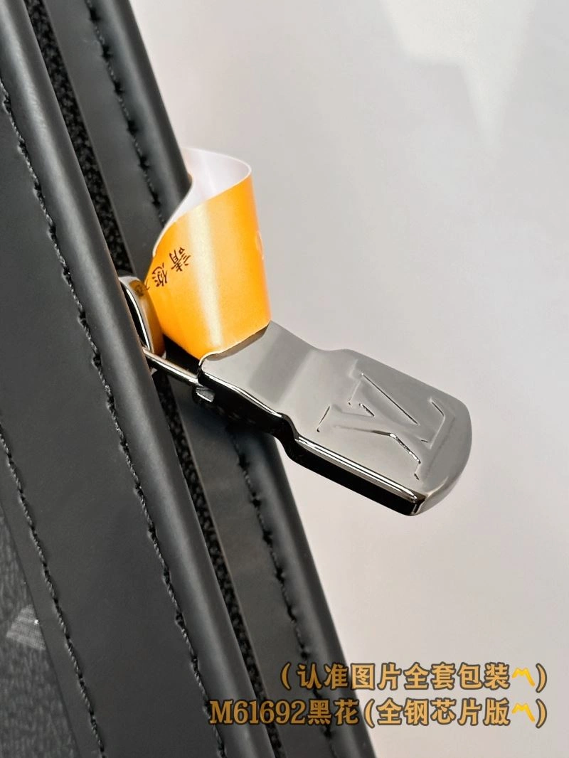 Discounted Louis Vuitton Clutch Bags