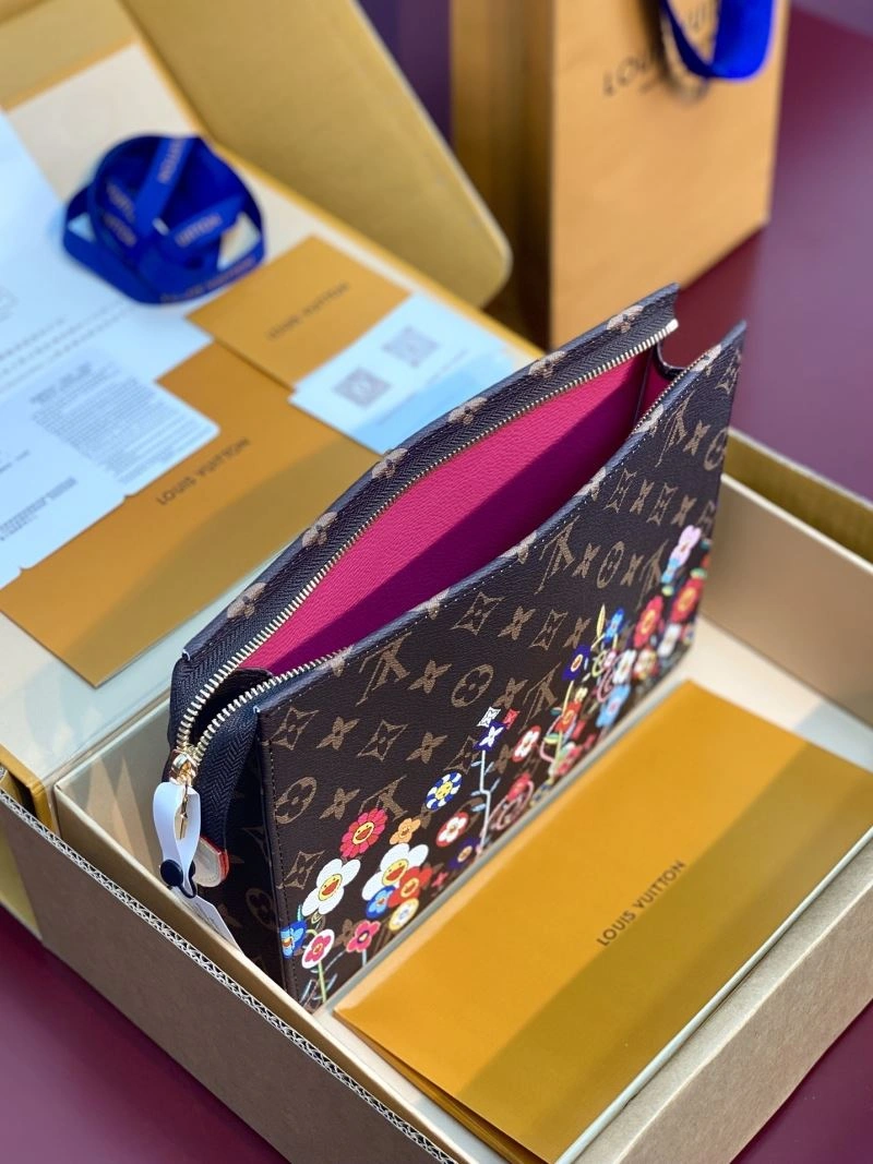 Accurate model Louis Vuitton Clutch Bags