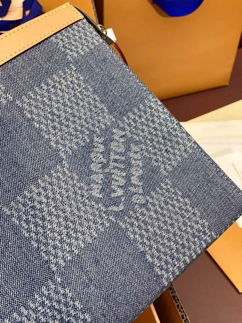 High fidelity Louis Vuitton Clutch Bags