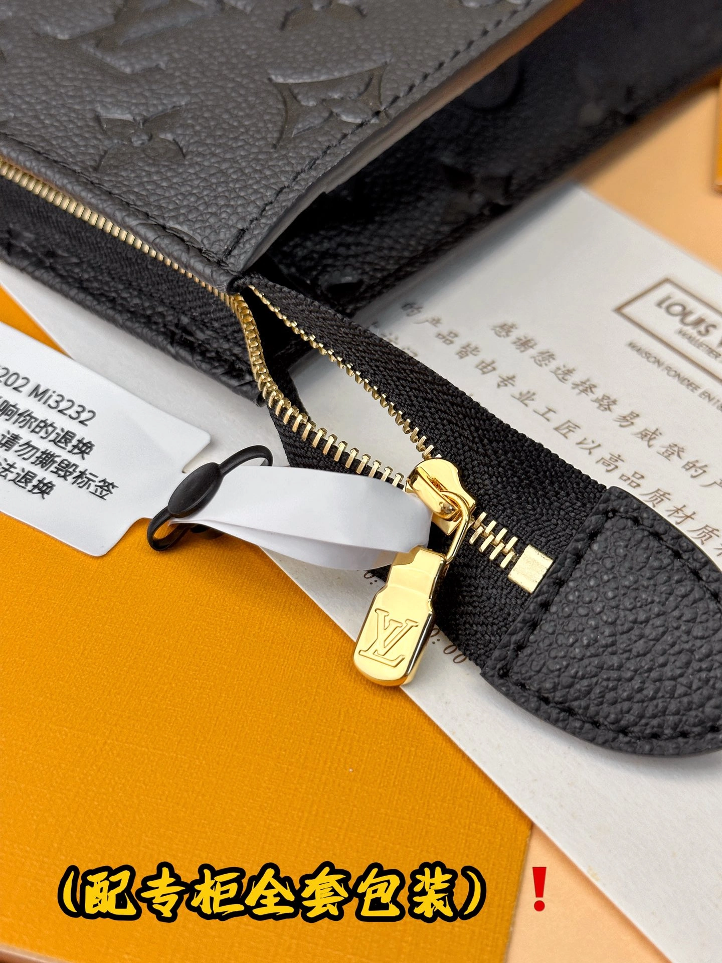 Brand-original Louis Vuitton Clutch Bags