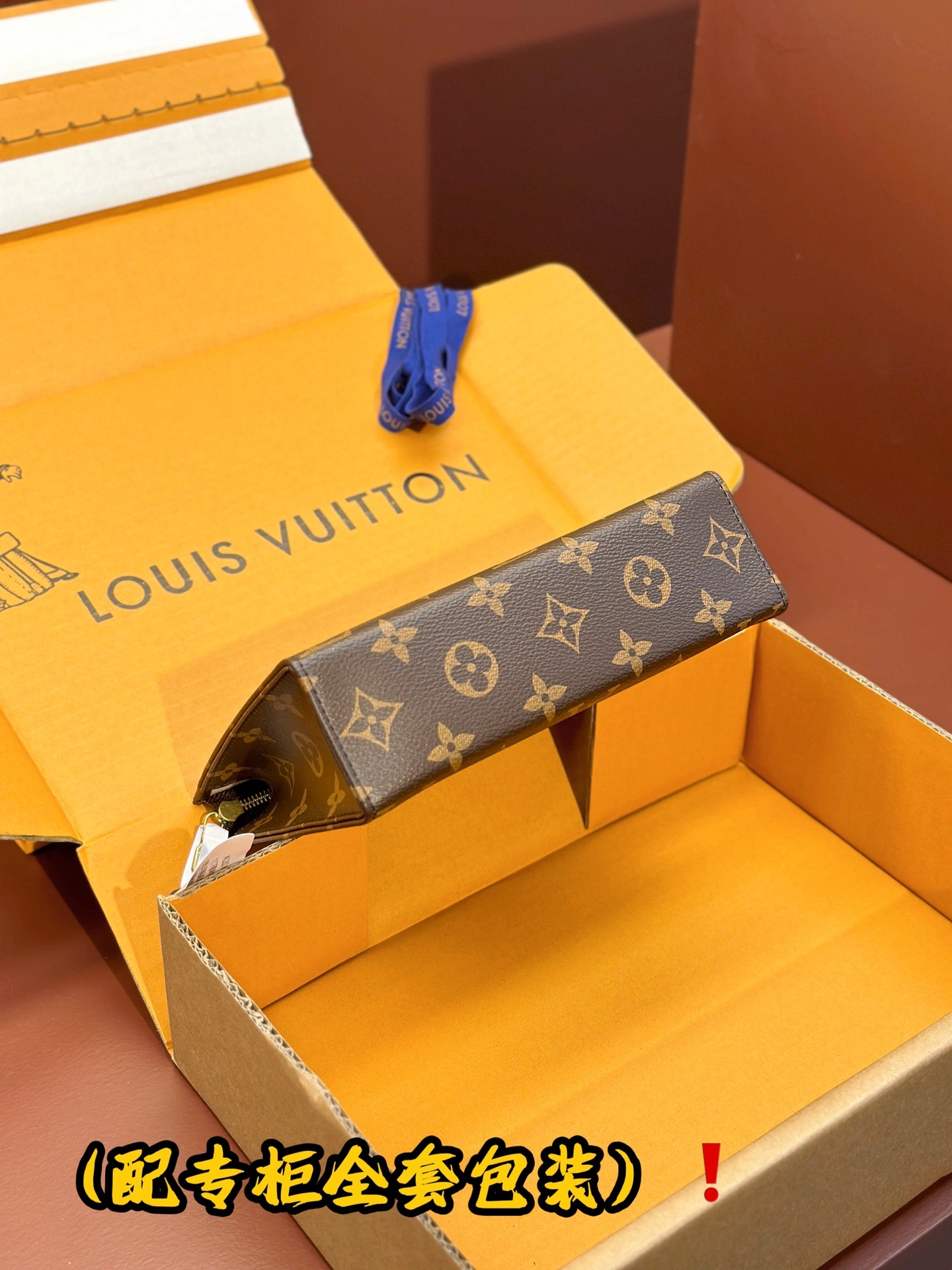 OEM Louis Vuitton Clutch Bags