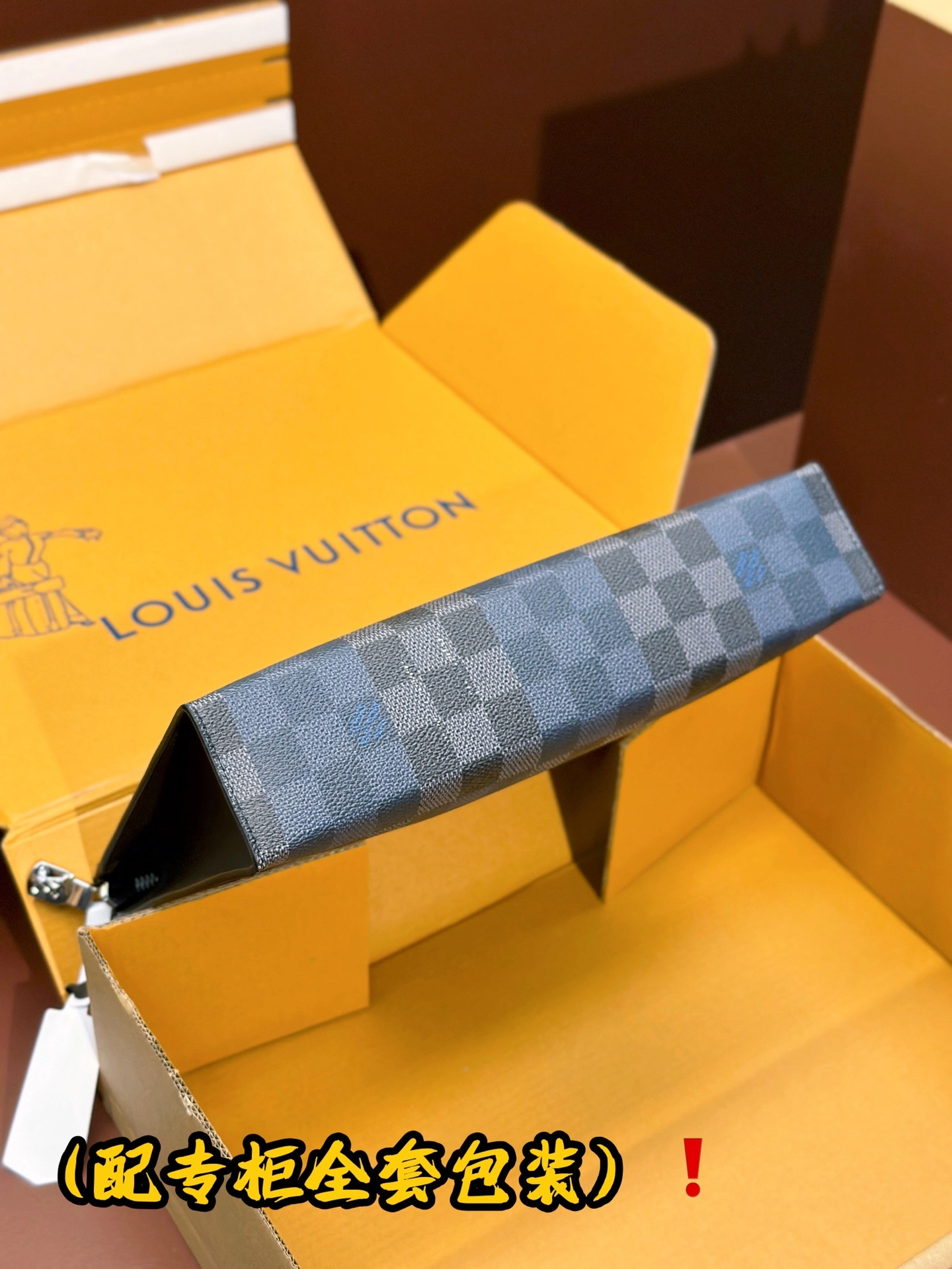 Economical Louis Vuitton Clutch Bags
