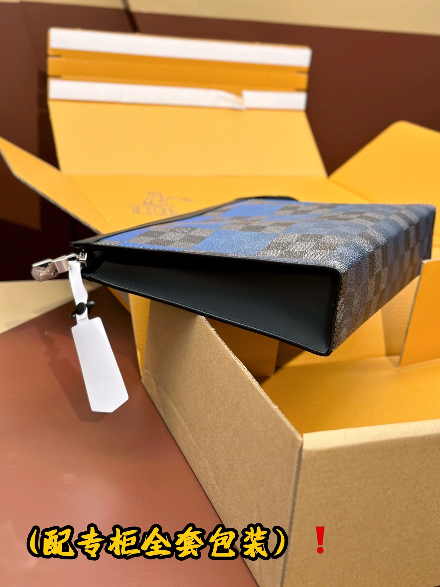 Economical Louis Vuitton Clutch Bags