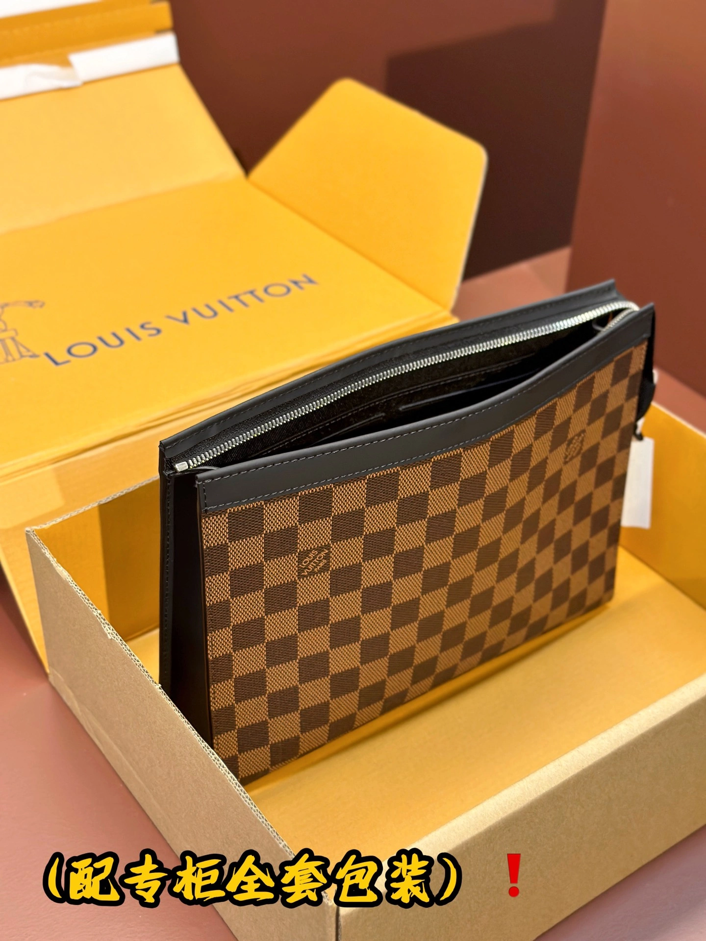 Discounted Louis Vuitton Clutch Bags
