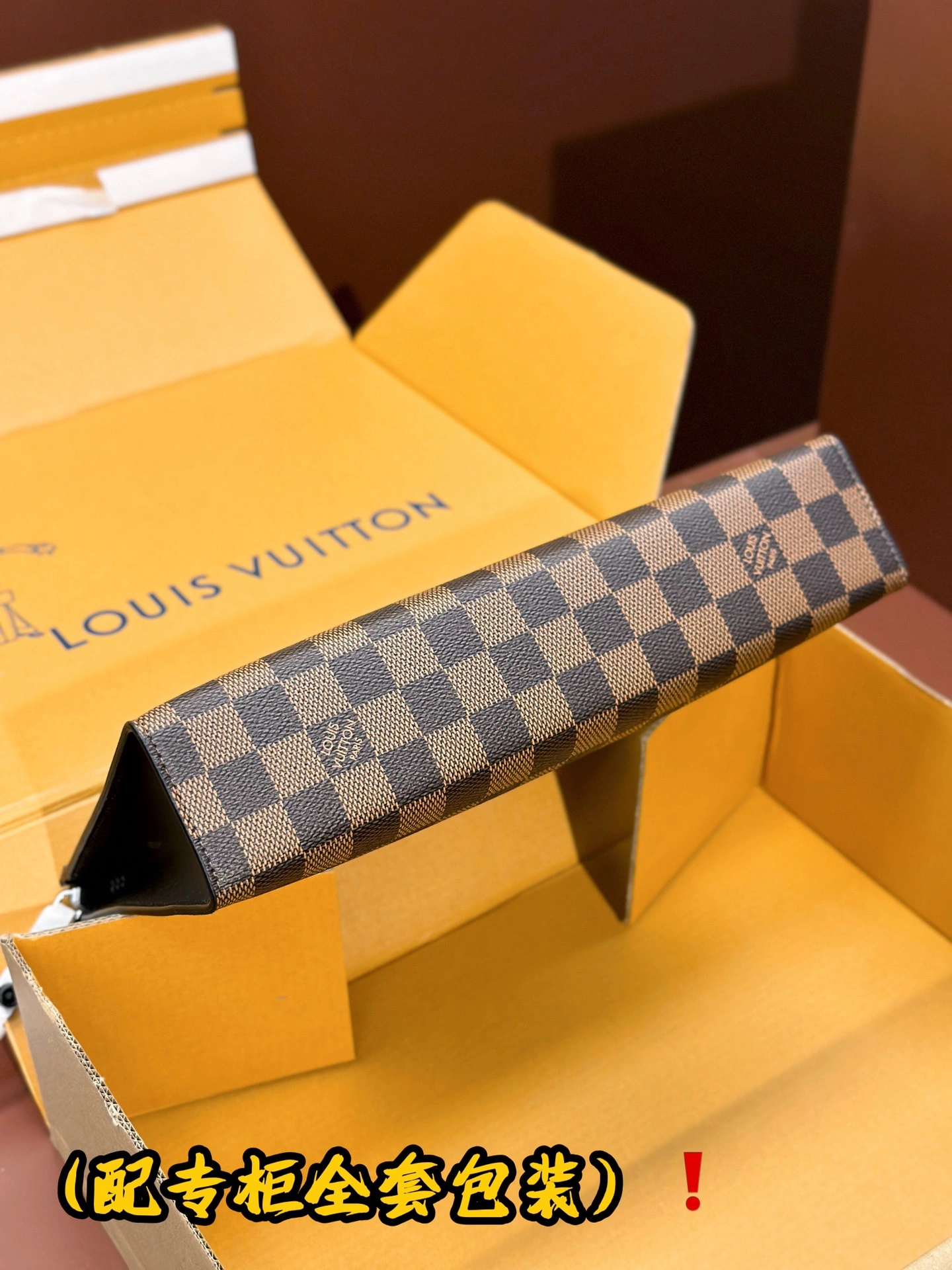 Discounted Louis Vuitton Clutch Bags