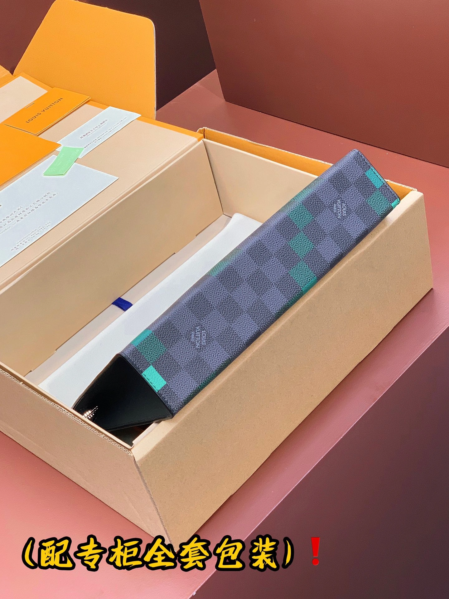 Low-cost Louis Vuitton Clutch Bags