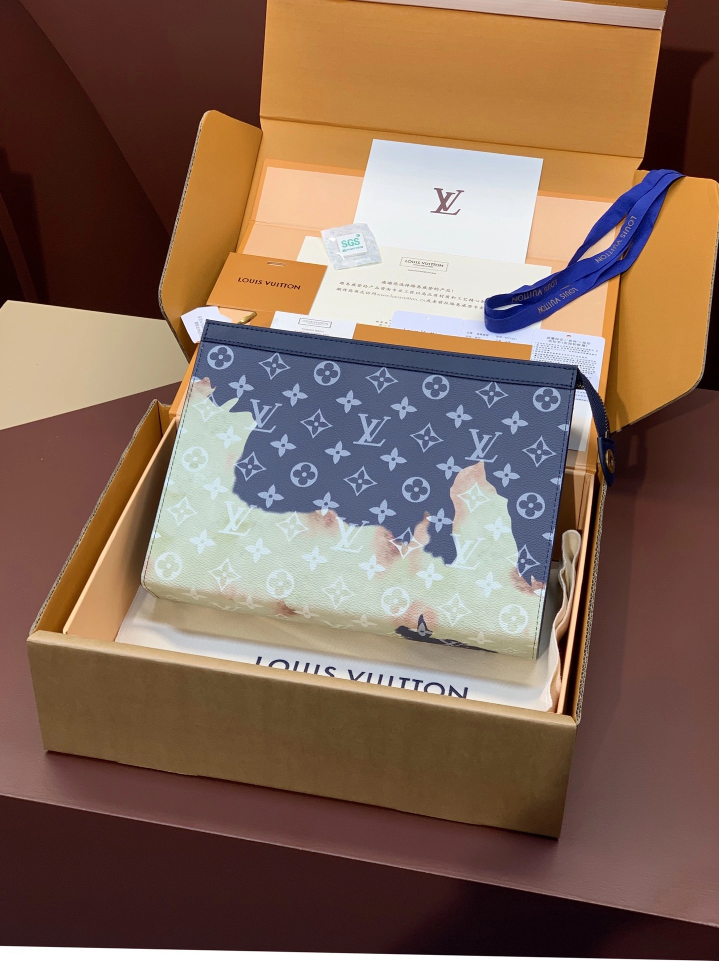 Louis Vuitton Clutch Bags