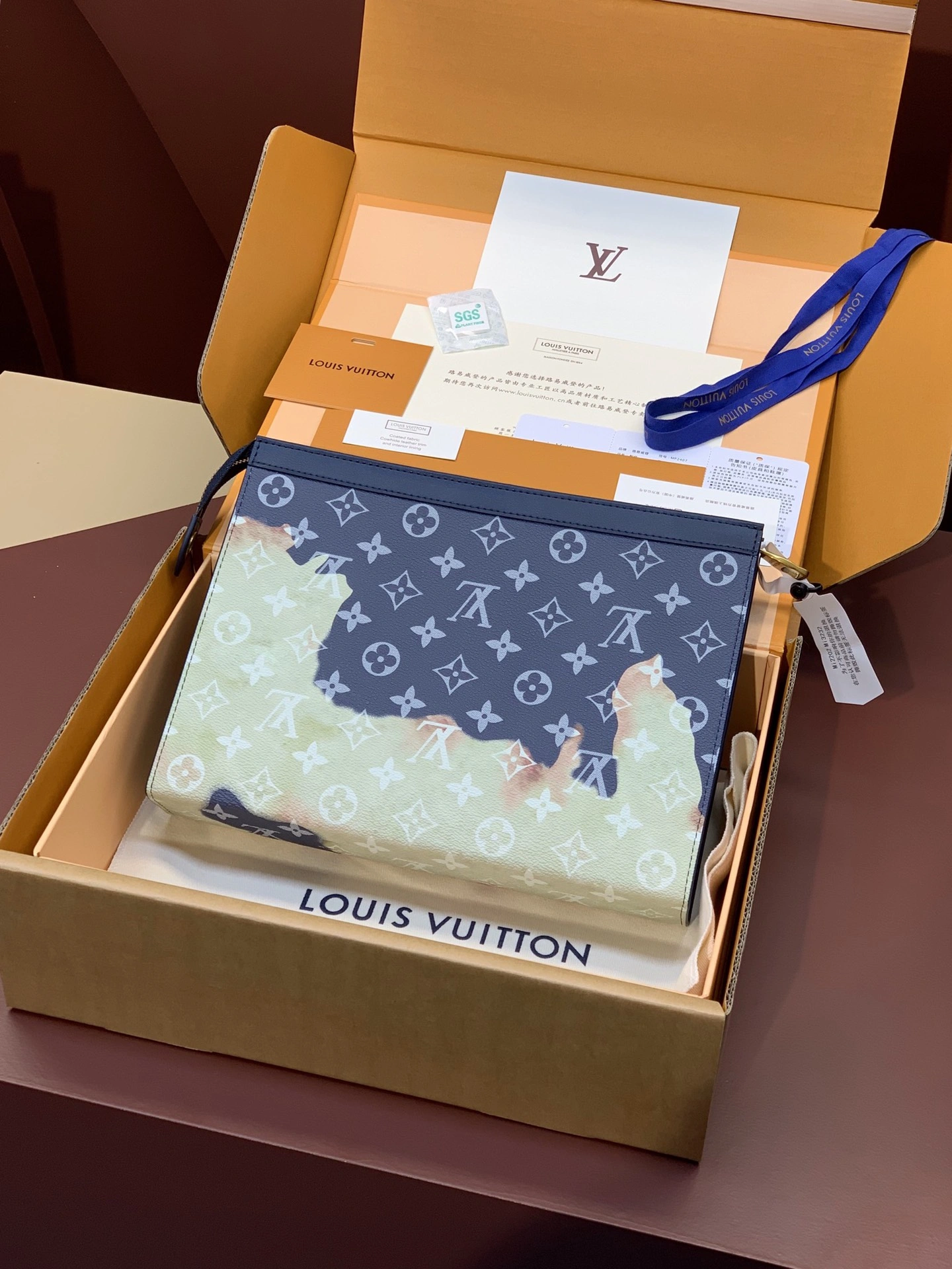 Authentic Louis Vuitton Clutch Bags