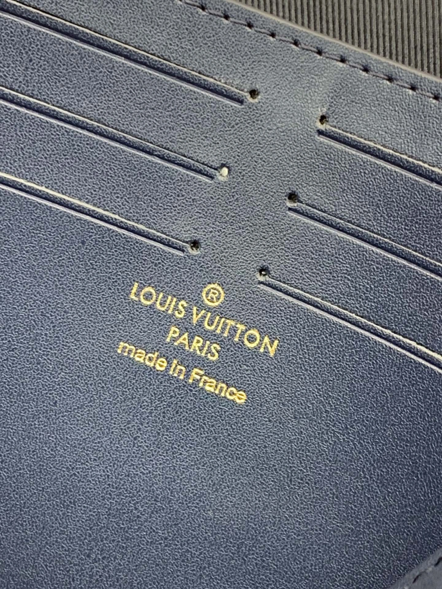 Authentic Louis Vuitton Clutch Bags