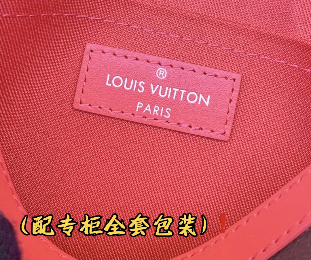 Low-cost Louis Vuitton Clutch Bags