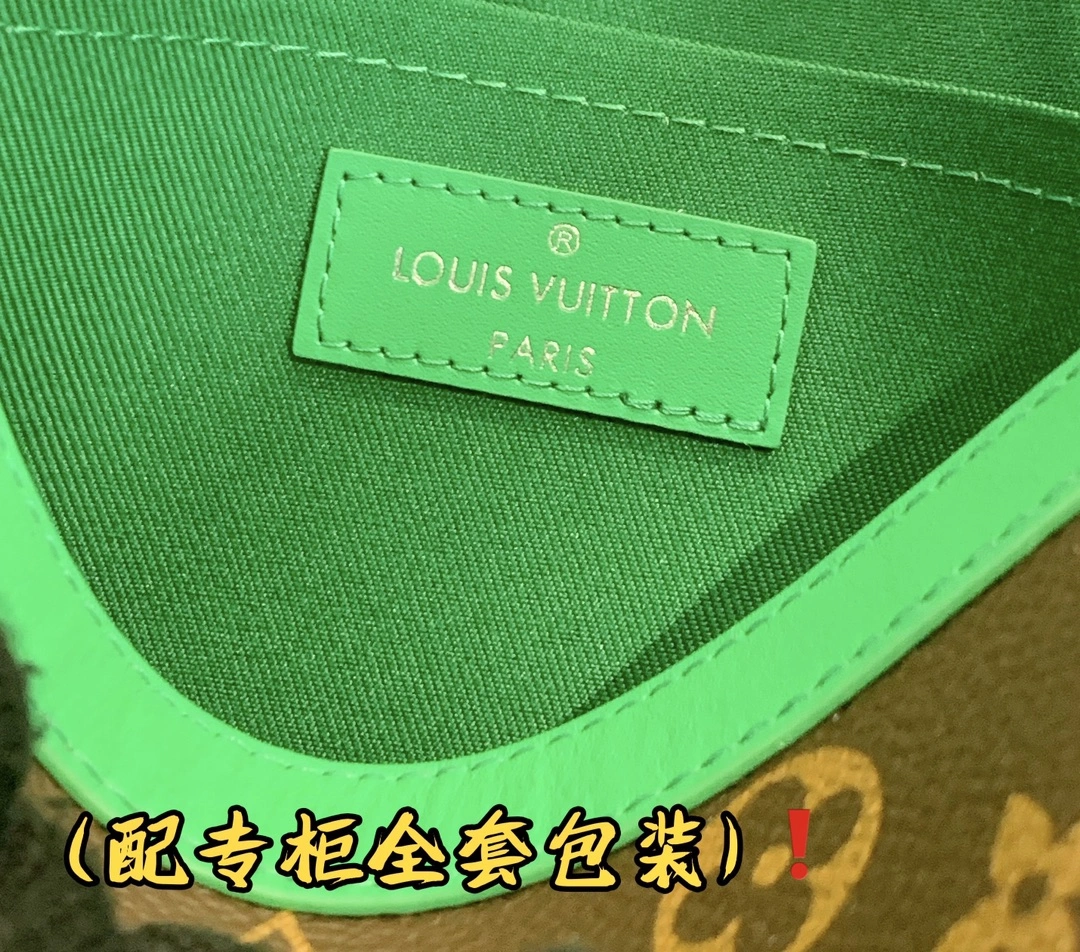 Economical Louis Vuitton Clutch Bags