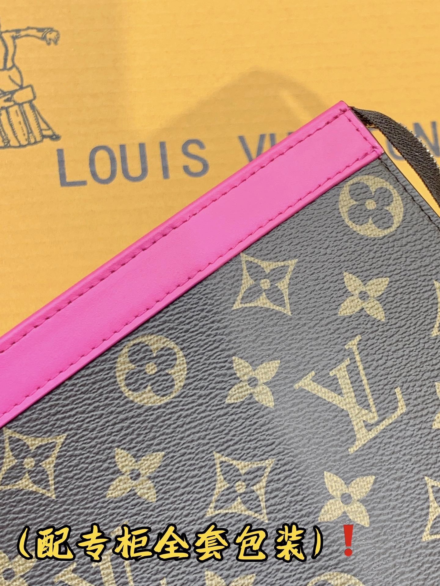 Accurate model Louis Vuitton Clutch Bags