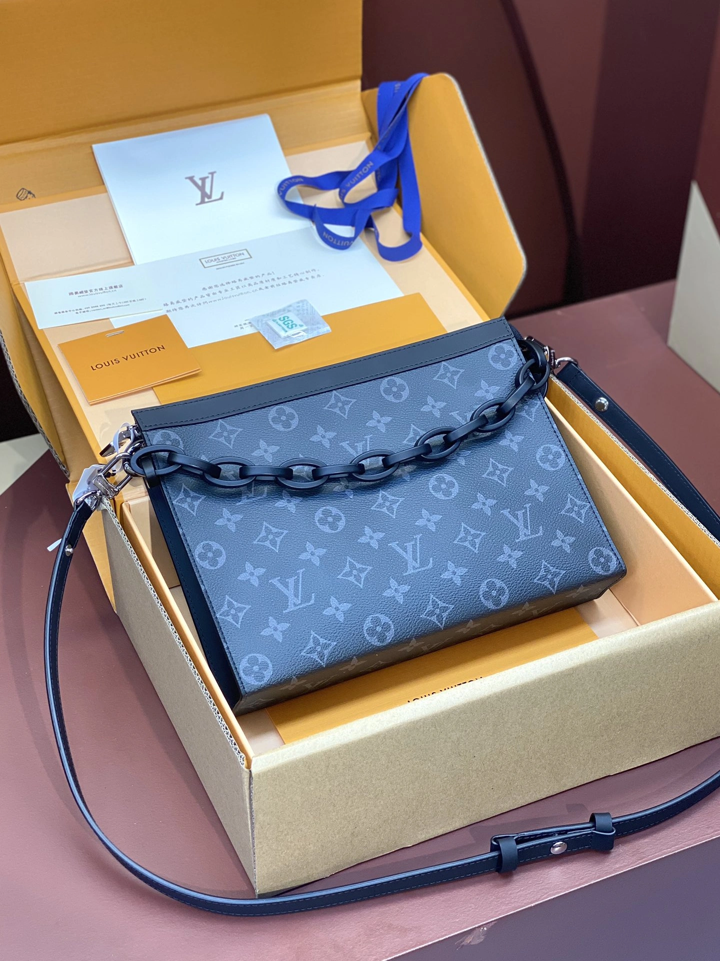 Louis Vuitton Clutch Bags