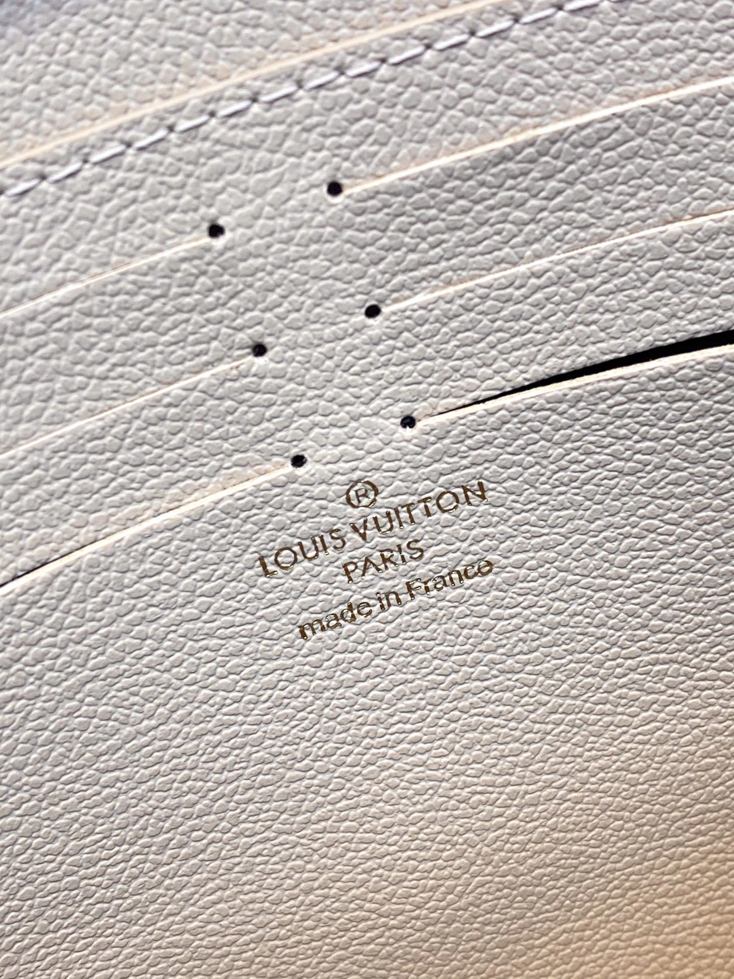 Precise copy Louis Vuitton Clutch Bags