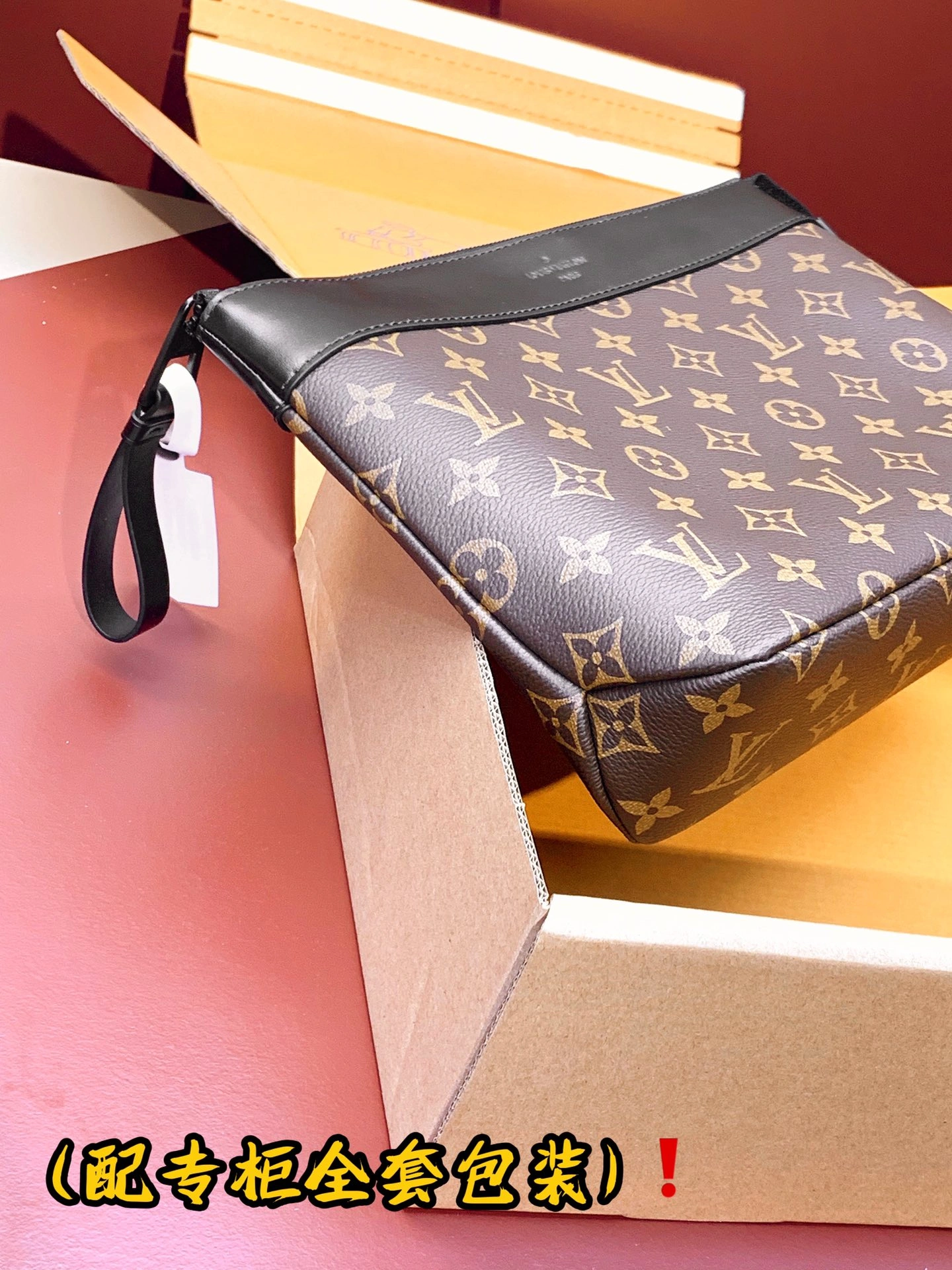 High fidelity Louis Vuitton Clutch Bags