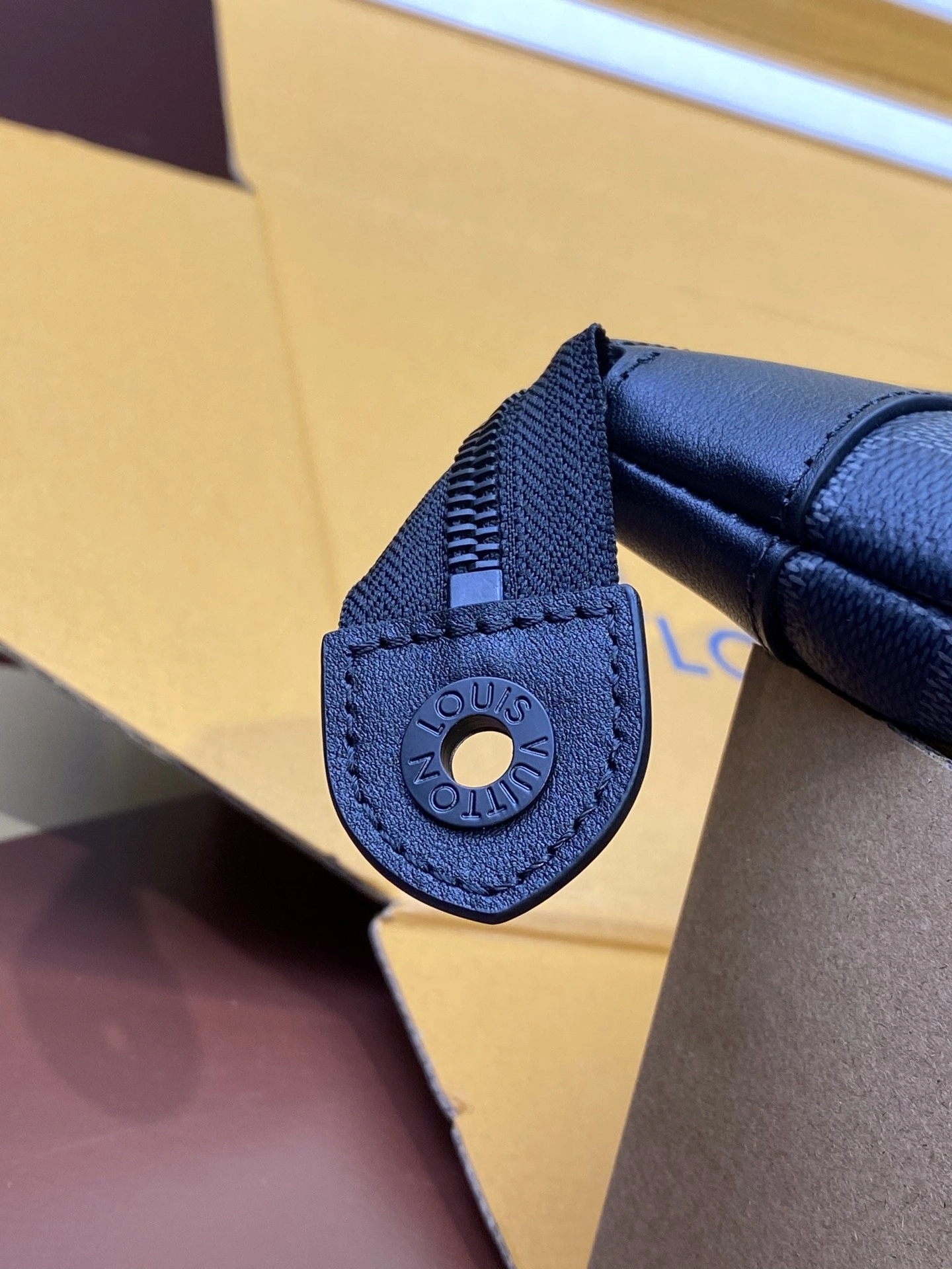 1:1 copy Louis Vuitton Clutch Bags