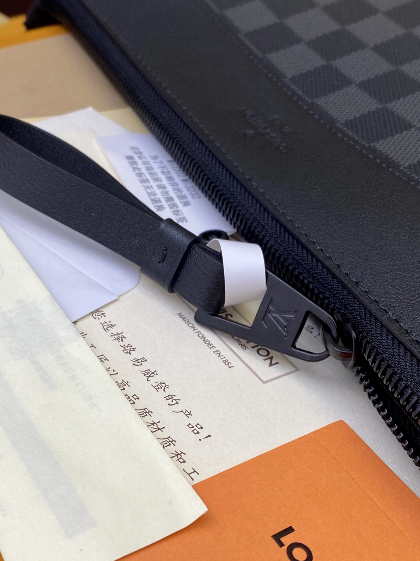 1:1 copy Louis Vuitton Clutch Bags