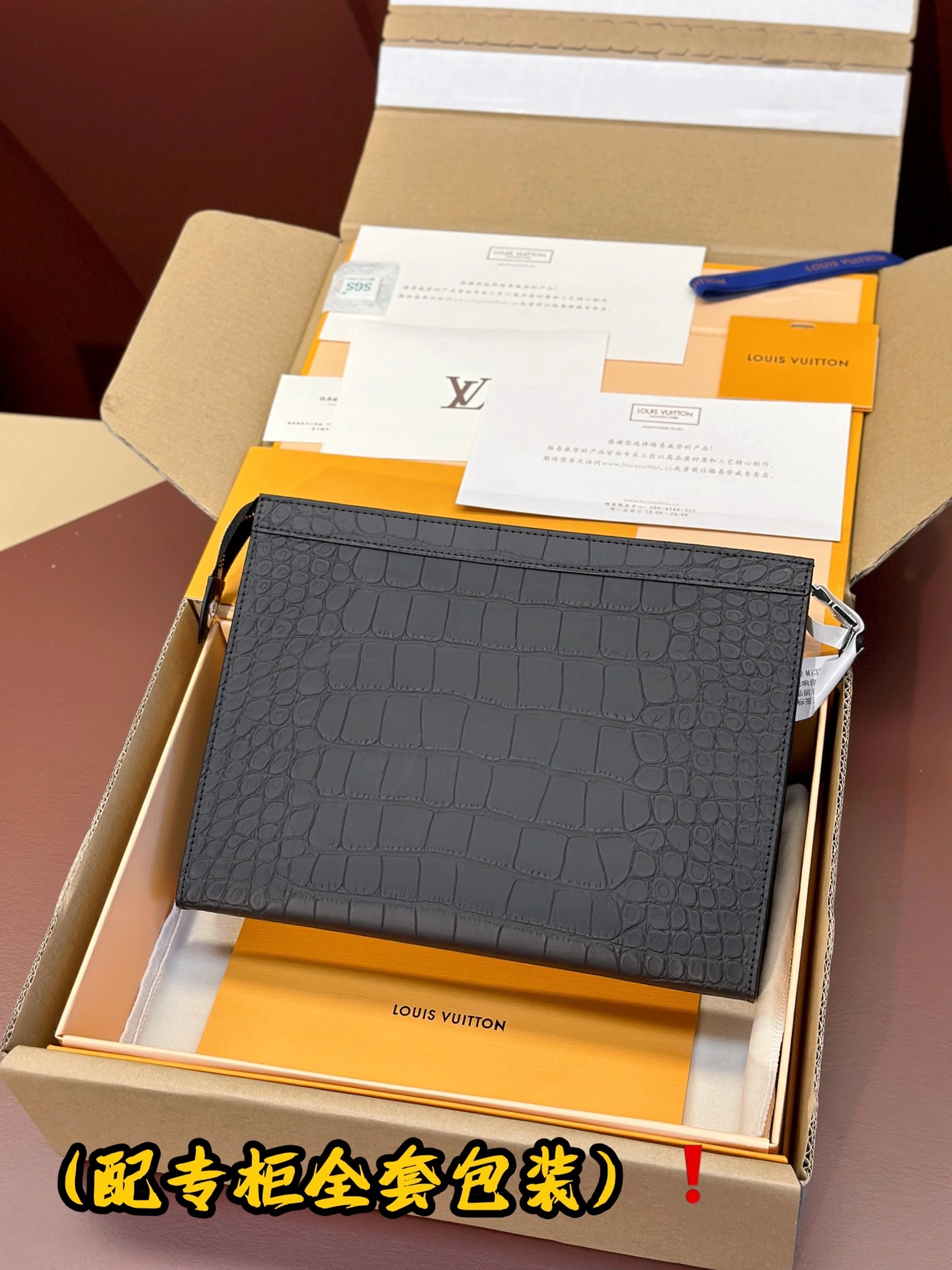 Mirror quality Louis Vuitton Clutch Bags