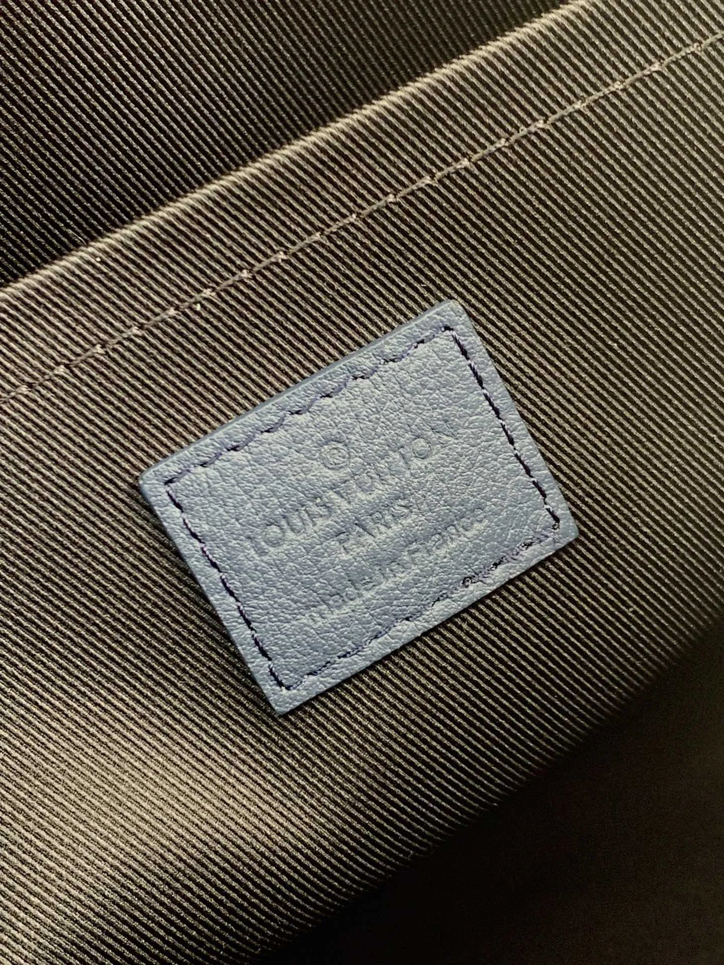 Real Louis Vuitton Clutch Bags