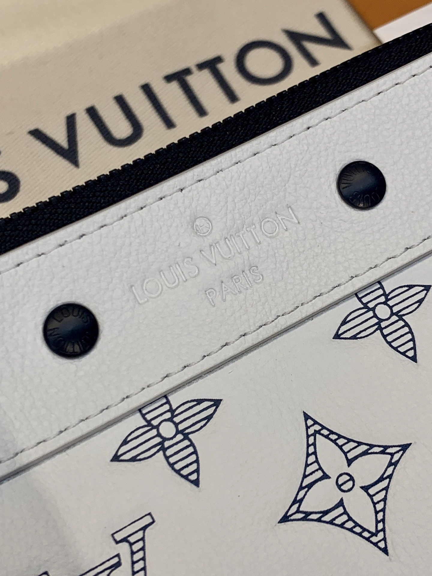 Brand-original Louis Vuitton Clutch Bags