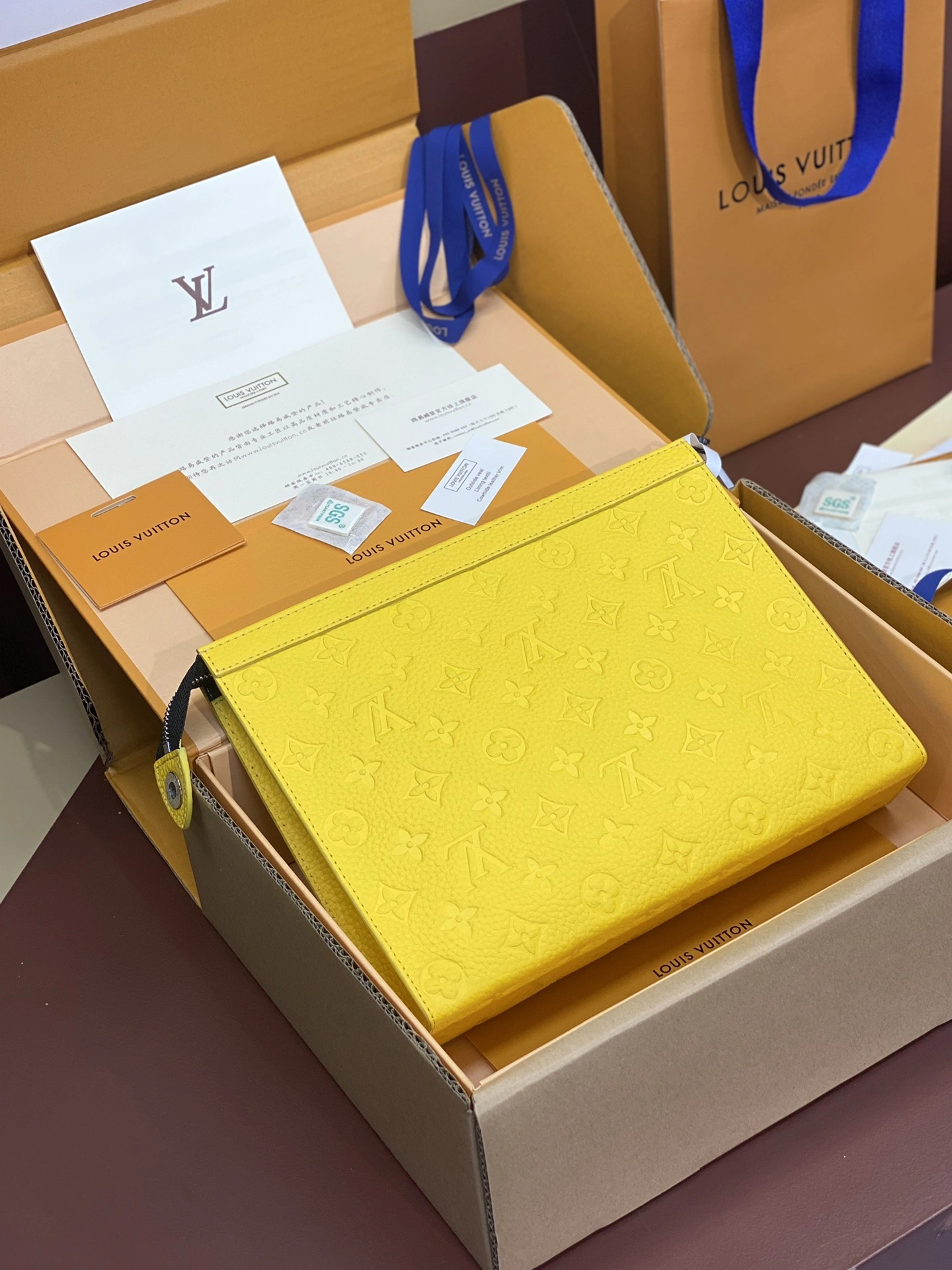 Reasonably priced Louis Vuitton Clutch Bags