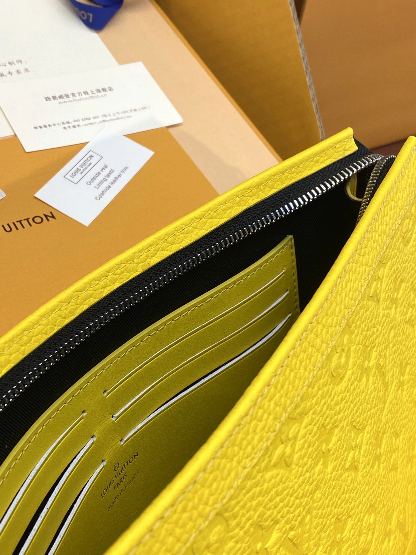 Reasonably priced Louis Vuitton Clutch Bags