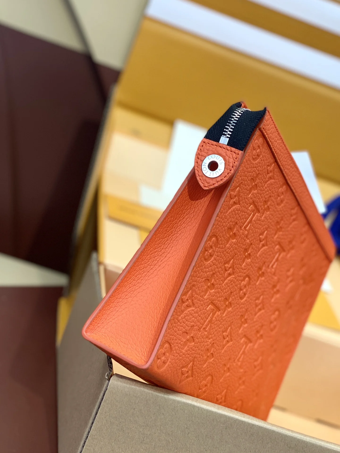 Value-priced Louis Vuitton Clutch Bags