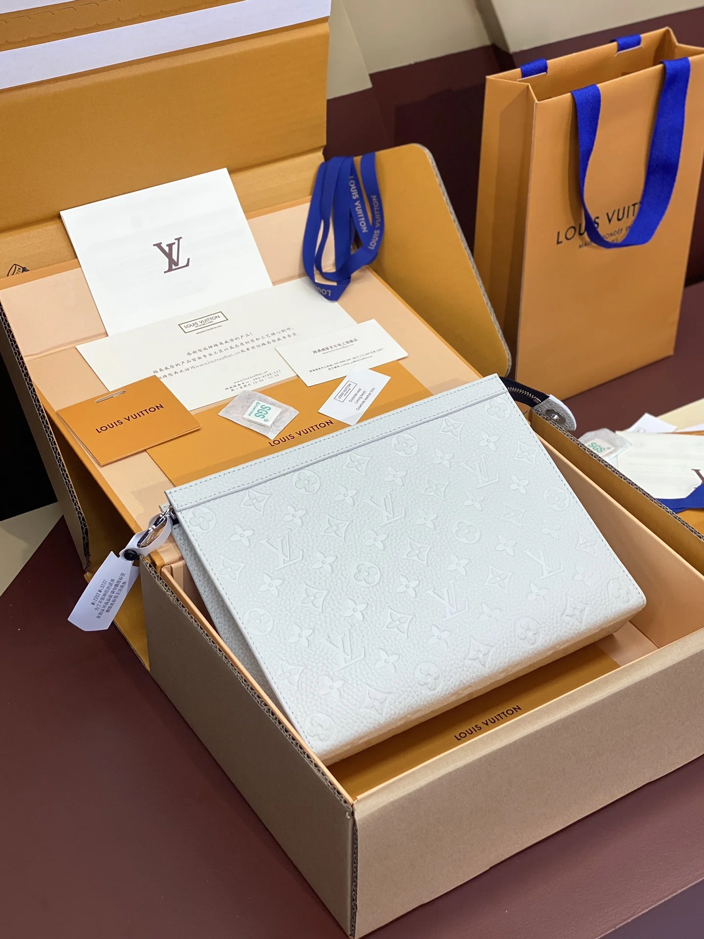 Louis Vuitton Clutch Bags