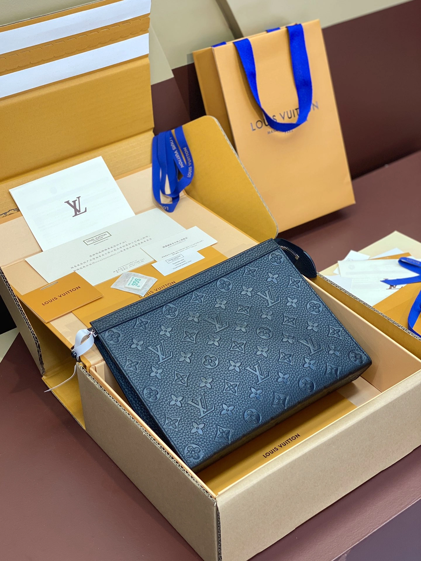 Louis Vuitton Clutch Bags