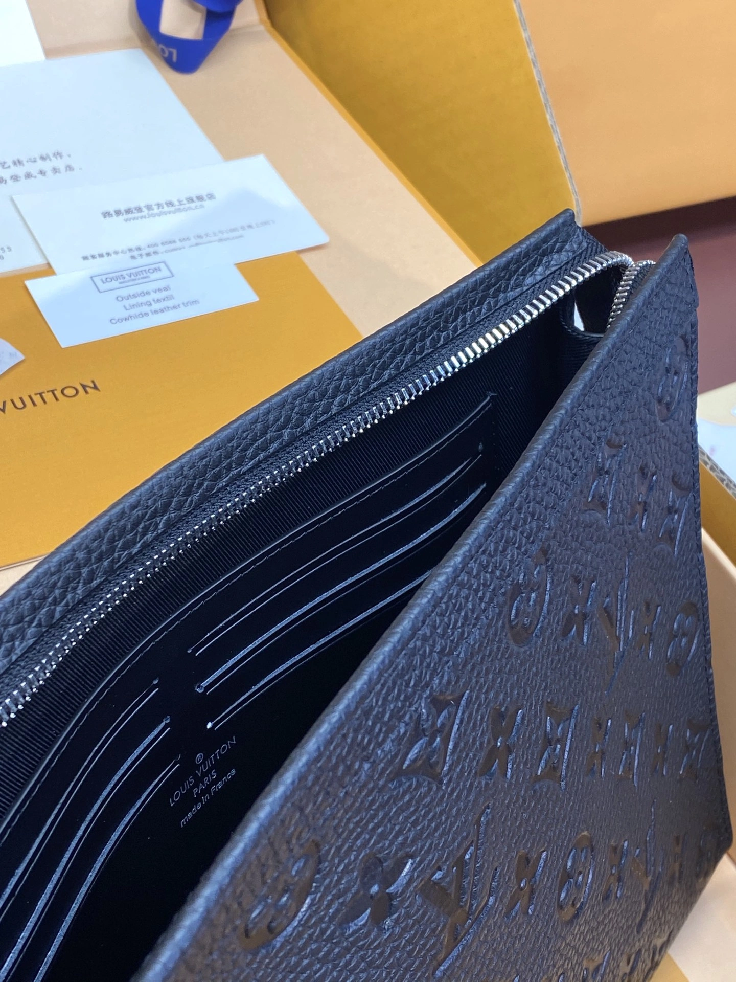 Perfect replica Louis Vuitton Clutch Bags