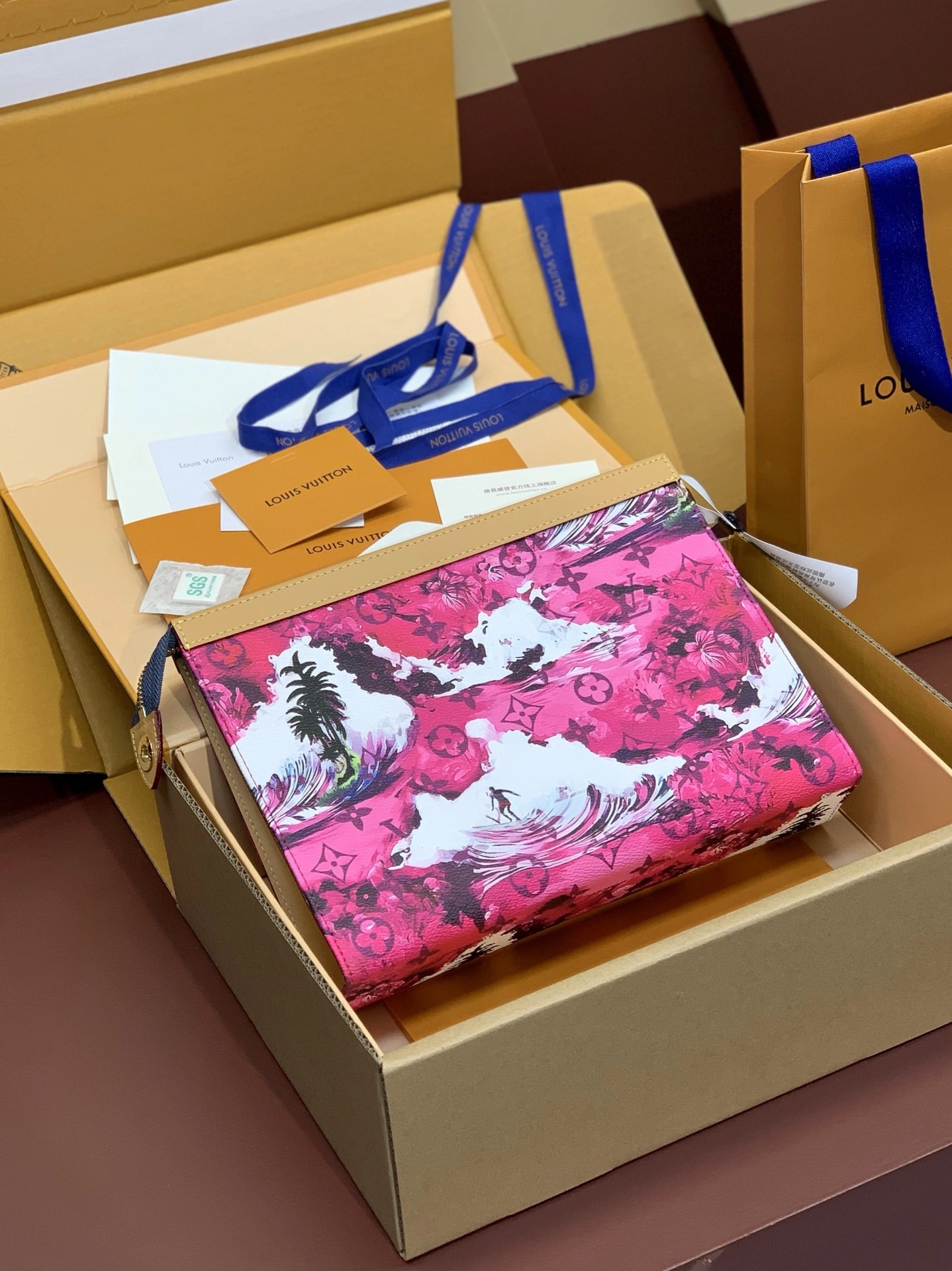 Louis Vuitton Clutch Bags