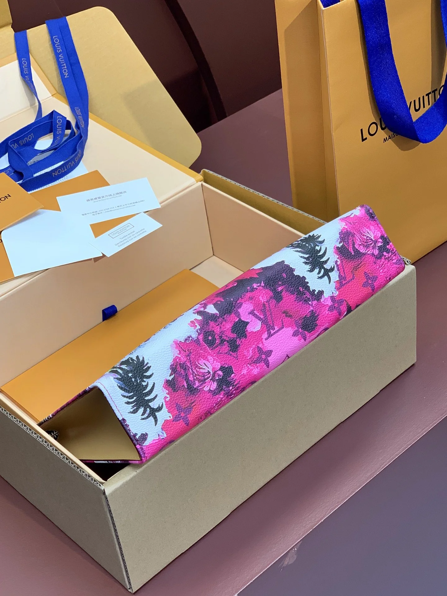 Cut-rate Louis Vuitton Clutch Bags