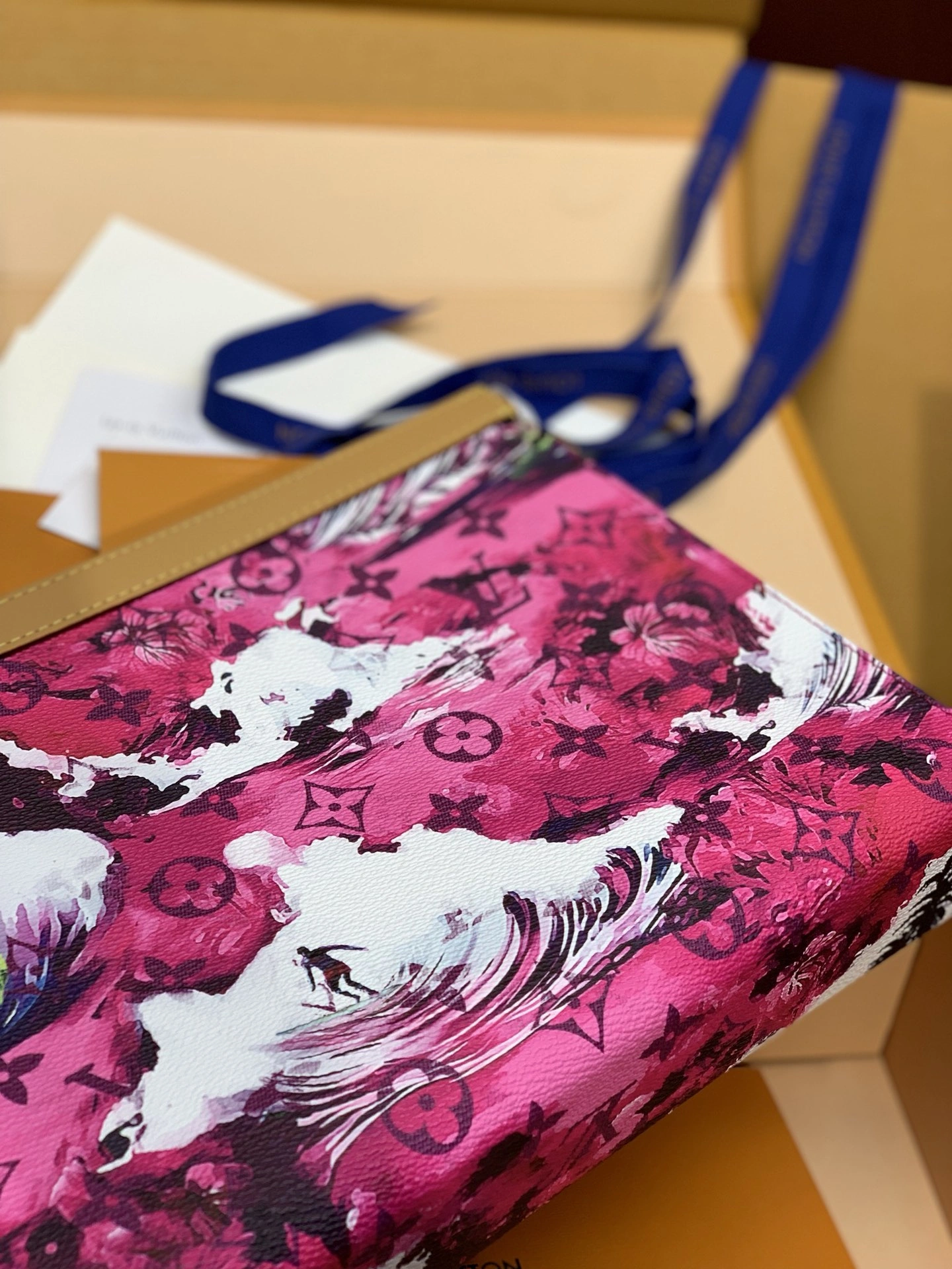 Cut-rate Louis Vuitton Clutch Bags