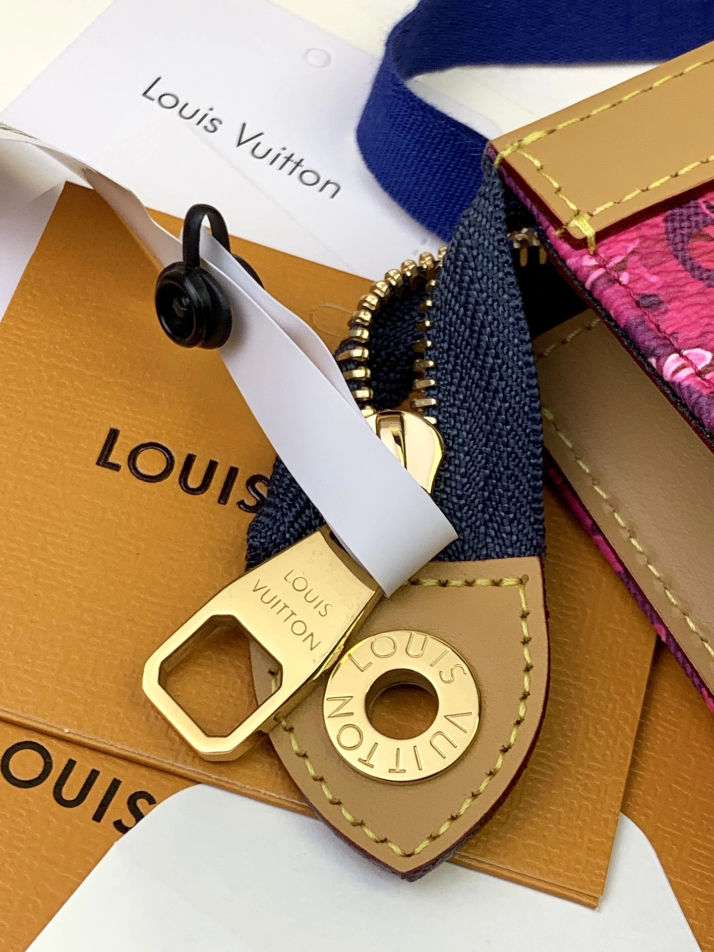 Cut-rate Louis Vuitton Clutch Bags