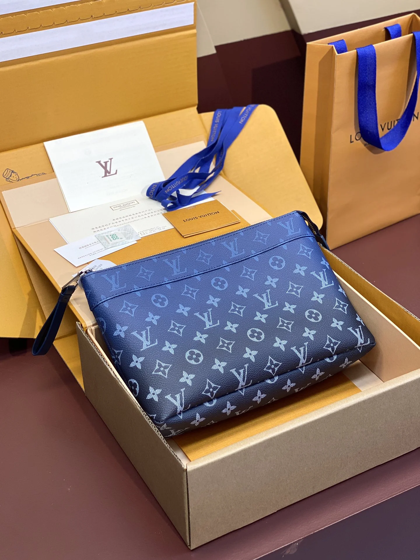 Louis Vuitton Clutch Bags