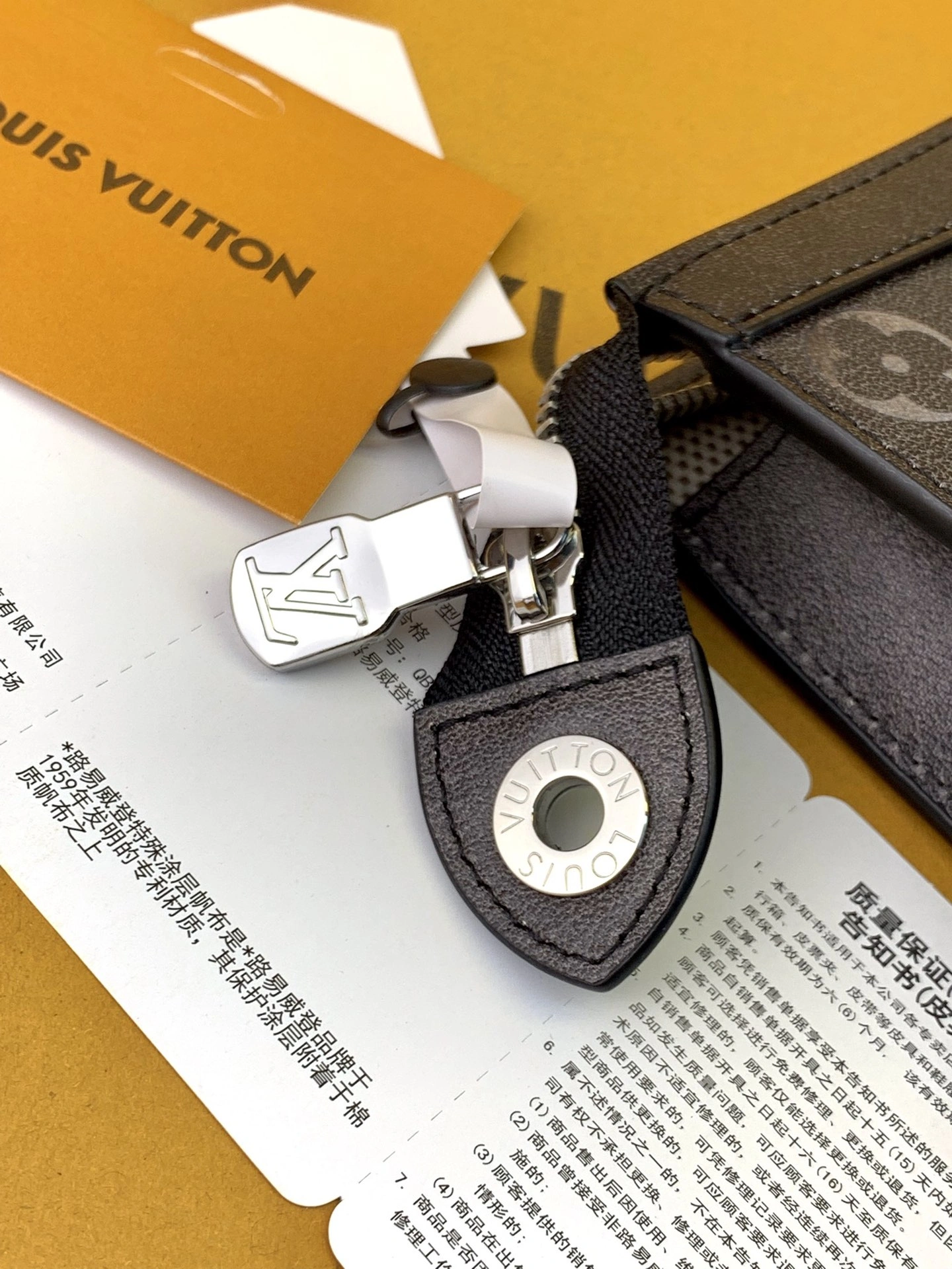 Brand-authenticated Louis Vuitton Clutch Bags