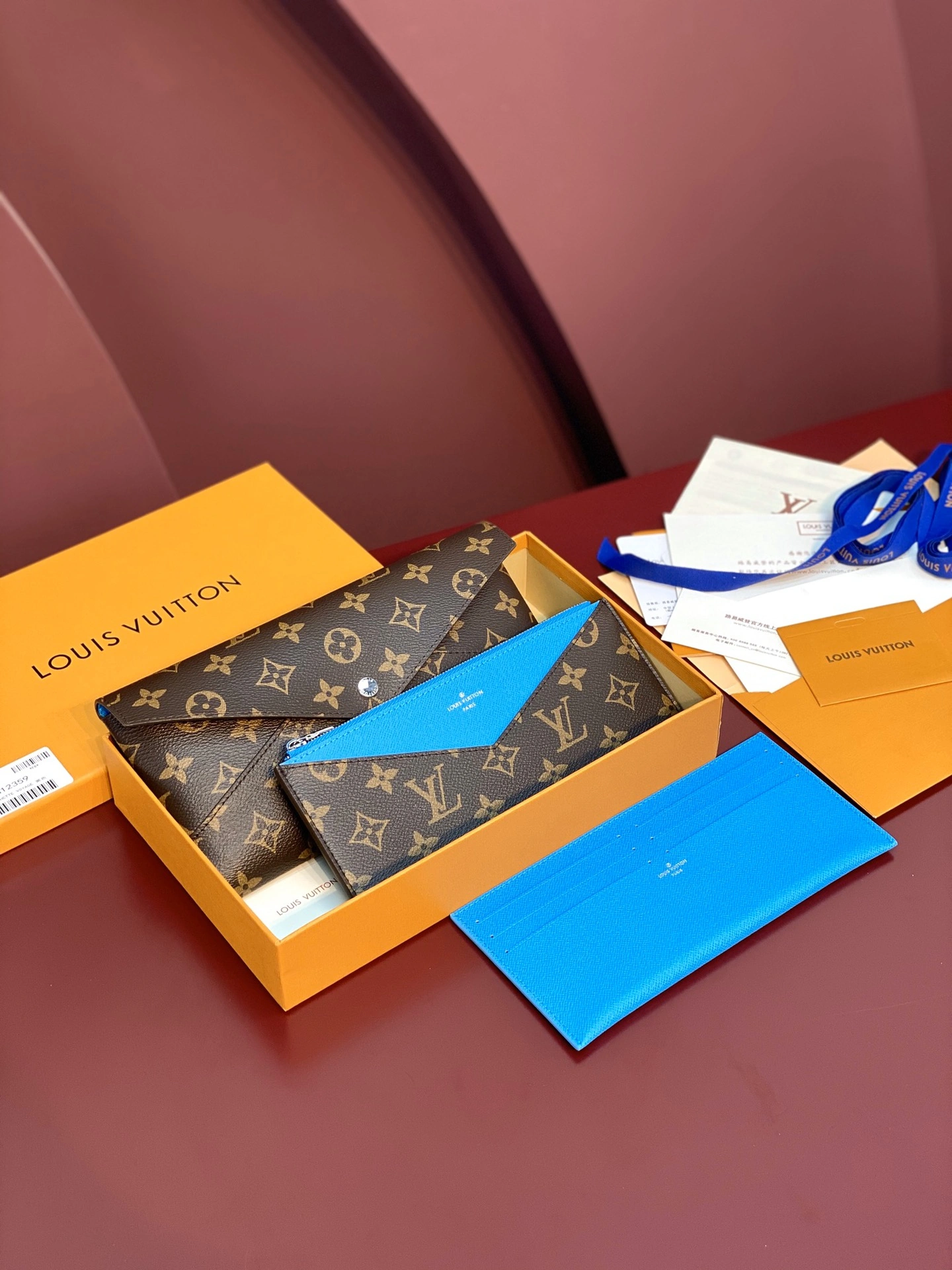 Louis Vuitton Clutch Bags