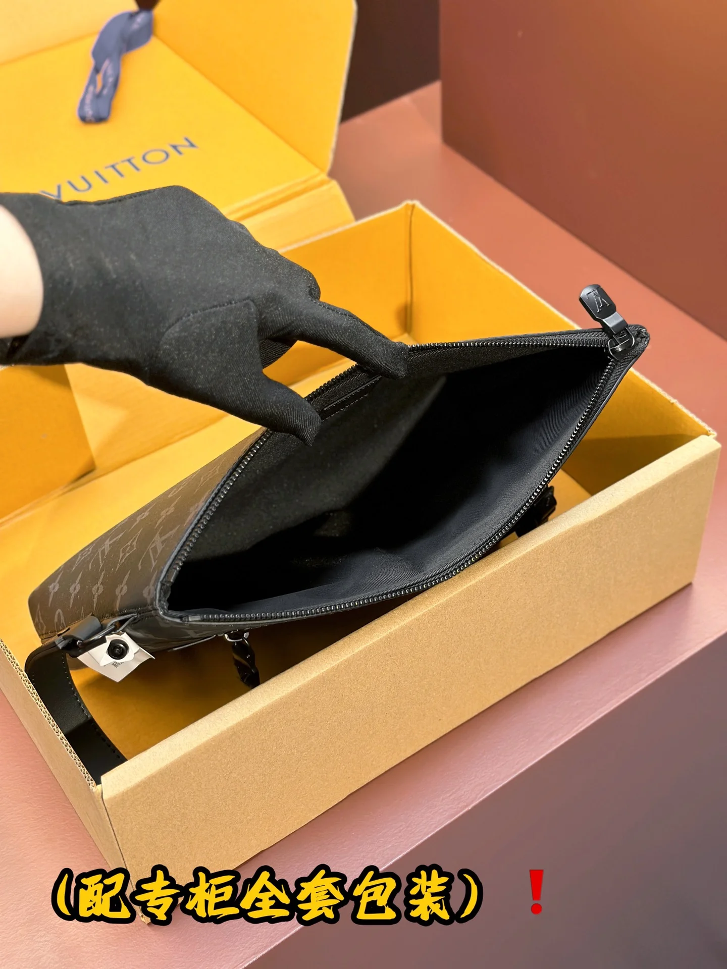 OEM Louis Vuitton Clutch Bags