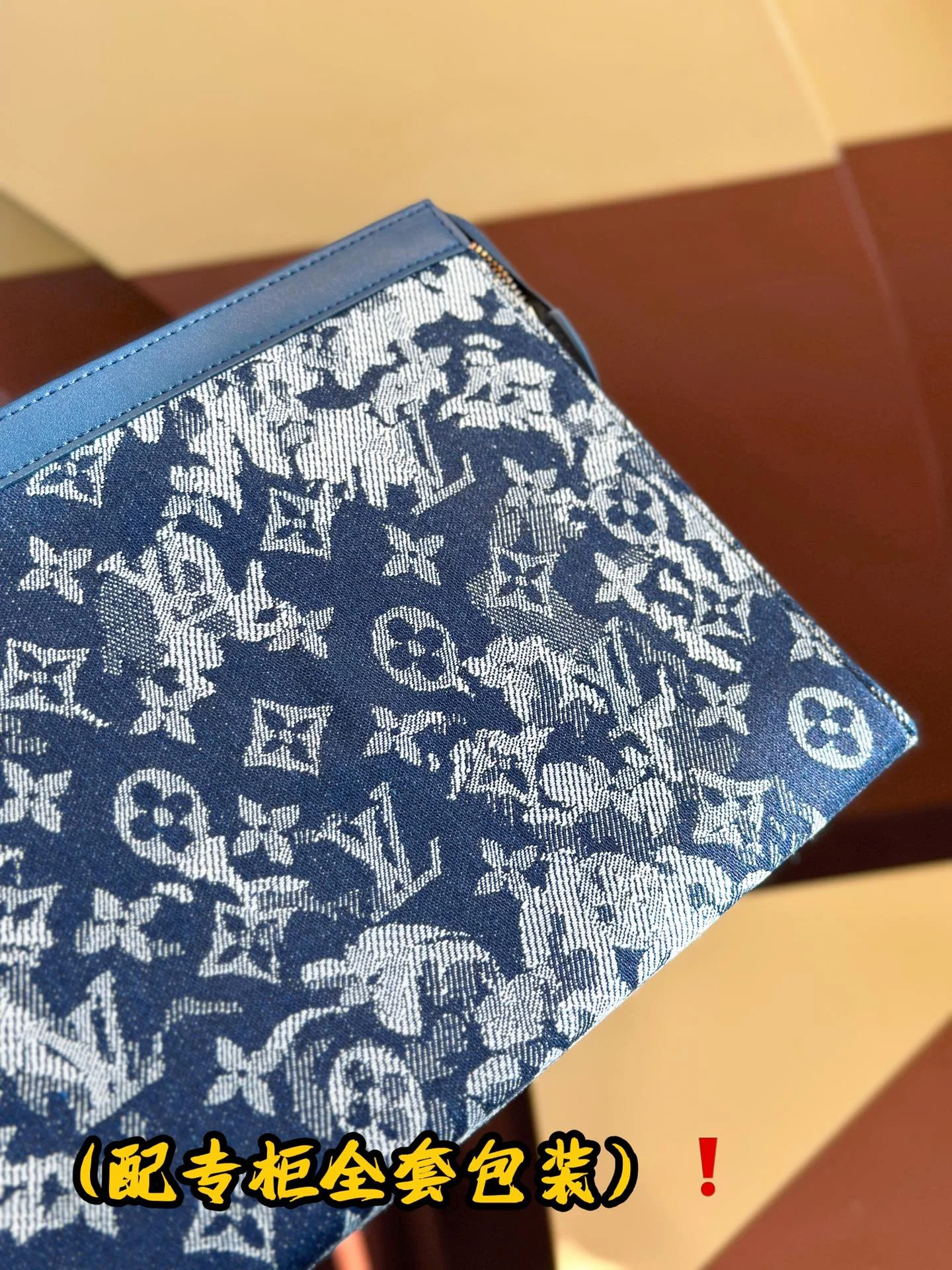 Factory-made Louis Vuitton Clutch Bags